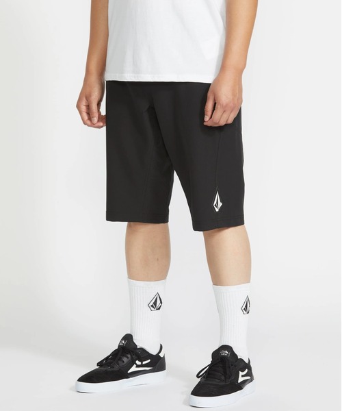 VOLCOM（ボルコム）の「【VOLCOM/ボルコム】Trail Ripper Shorts/水陸両用ストレッチワンポイントアイコンサーフ ...