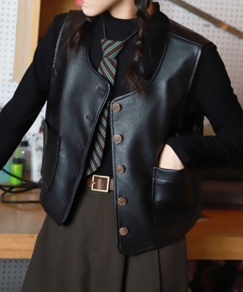 GEMEDA（ジェメダ）の「レトロフェイクレザーベスト（ベスト）」 - WEAR
