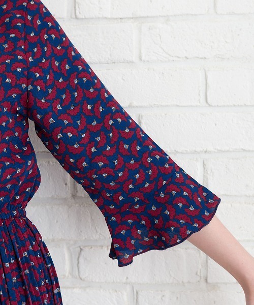 Libby&Rose（リビーアンドローズ）の「幾何学扇柄ボウタイワンピース（ワンピース）」 - WEAR