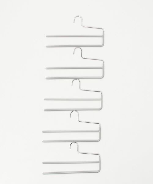 MAWA（マワ）の「MAWA / PANTS DOUBLE HANGER 各色/5本セット / 2200（ランドリーグッズ）」 - WEAR