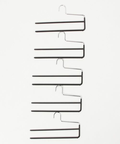 MAWA（マワ）の「MAWA / PANTS DOUBLE HANGER 各色/5本セット / 2200（ランドリーグッズ）」 - WEAR