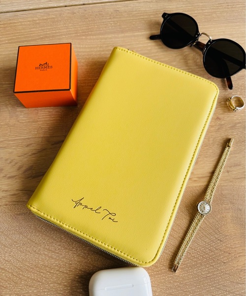 Appel Toi（アペルトワ）の「Appel Toi( アペルトワ ) / チケットや推し活代の保管に レザー風マルチケース / 332175（その他雑貨）」 - WEAR