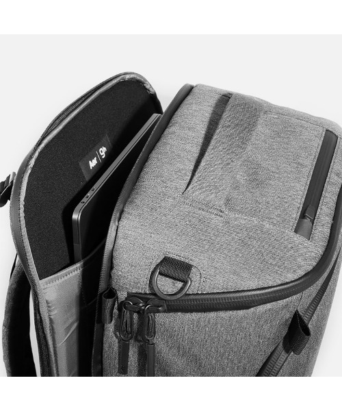 Aer（エアー）の「Aer × 9h nine hours Capsule Pack GRAY / AER-22021（バックパック/リュック ...