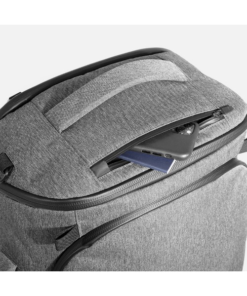 Aer（エアー）の「Aer × 9h nine hours Capsule Pack GRAY / AER-22021（バックパック/リュック ...
