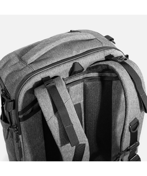 Aer（エアー）の「Aer × 9h nine hours Capsule Pack GRAY / AER-22021（バックパック/リュック ...