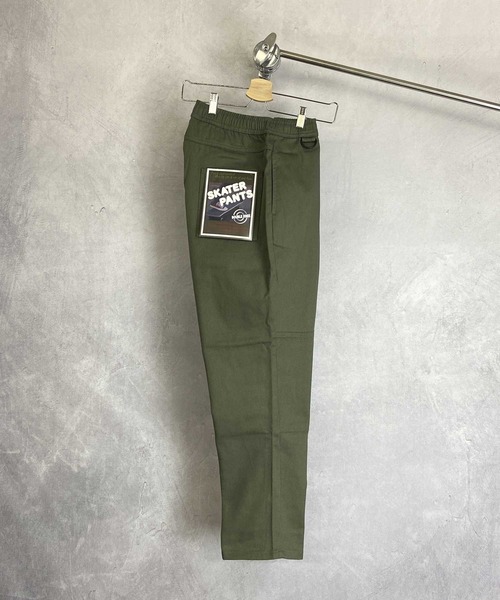 Beno（ビーノ）の「HEAVY COTTON TWILL / DOUBLE KNEE SKATER WIDE PANTS（チノパンツ ...