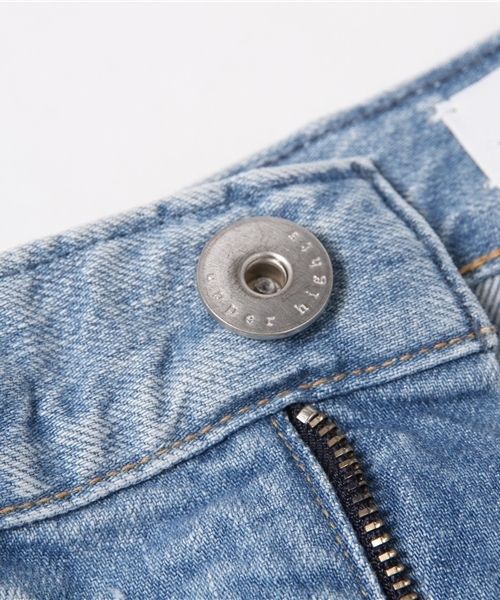 upperhights（アッパーハイツ）の「upper hights”THE EIGHTY'S” ハイライズテーパードデニムパンツ（デニム ...