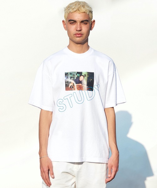 .efiLevol（エフィレボル）の「BIN 10th TEE STUDY（Tシャツ/カットソー）」 - WEAR