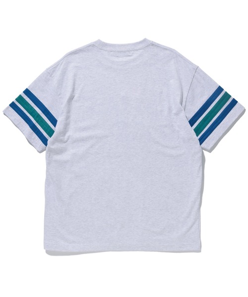 XLARGE（エクストララージ）の「XL FOOTBALL S/S TEE（Tシャツ/カットソー）」 - WEAR
