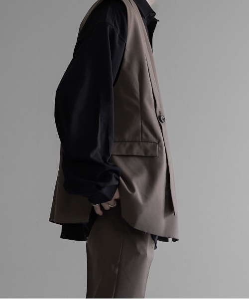 KUUUPY（クーピー）の「Gimmick Design Vest SET-UP / ギミックデザインベスト【セットアップ対応】（ベスト ...