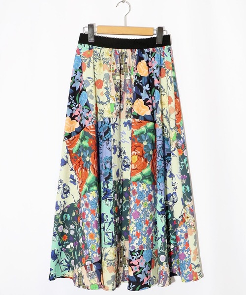 ScoLar（スカラー）の「152643：花柄ネコパッチワーク風スカート（スカート）」 - WEAR