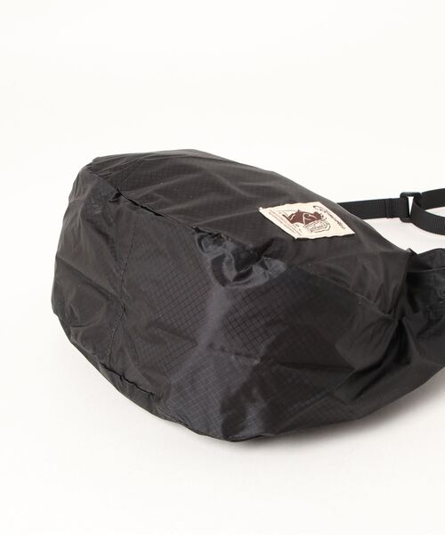 COBMASTER（コブマスター）の「COBMASTER / COB BANANA SHOULDER BAG / 80021100（ショルダー ...