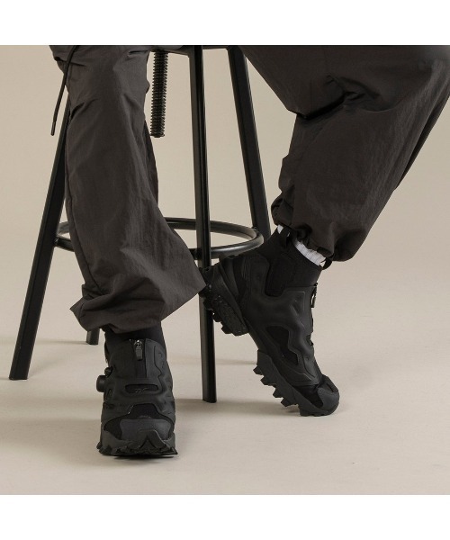 インスタ ポンプフューリー ミッド / INSTAPUMP FURY MID（スニーカー