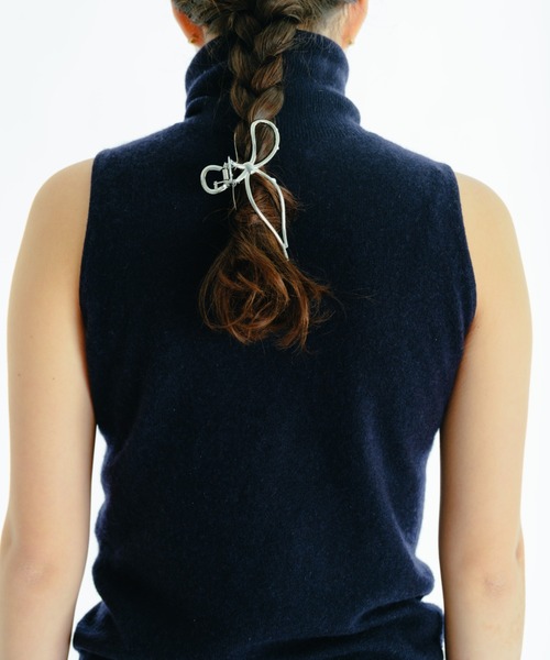 whim（ウィム）の「【NEW】Big ribbon hair grip（バレッタ/ヘアクリップ）」 - WEAR