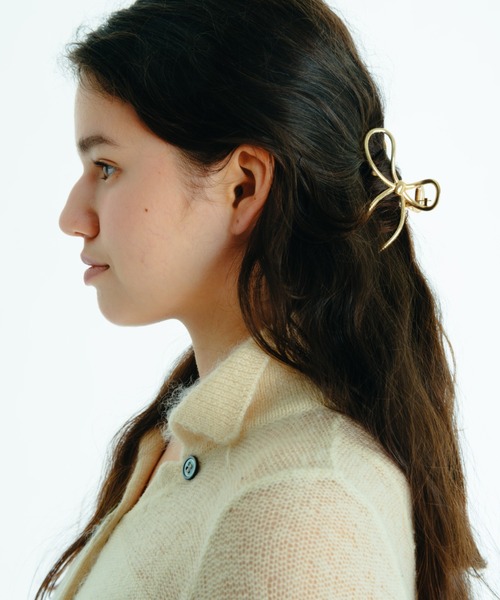 whim（ウィム）の「【NEW】Big ribbon hair grip（バレッタ/ヘアクリップ）」 - WEAR