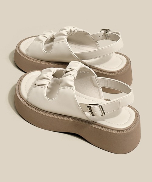 SETUP7（セットアップセブン）の「【SETUP7】厚底ギャザーストラップサンダル KNF（サンダル）」 - WEAR