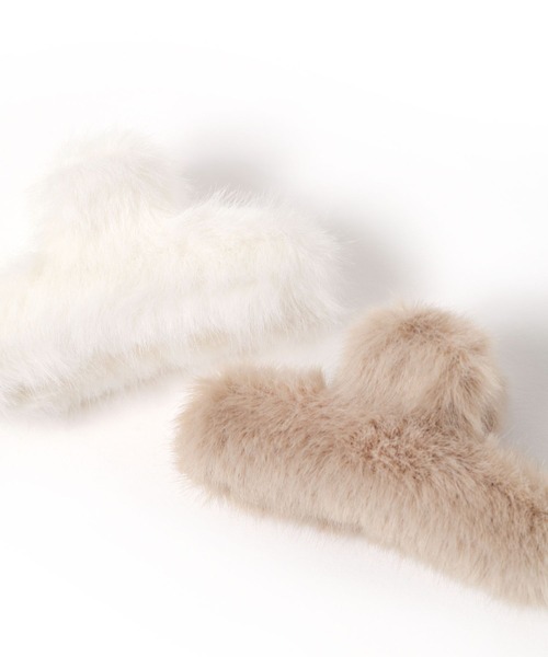 tiny tiny（ティニーティニー）の「2SETモコモコバンスクリップ[tiny tiny(ティニーティニー)]（バレッタ/ヘアクリップ）」 - WEAR