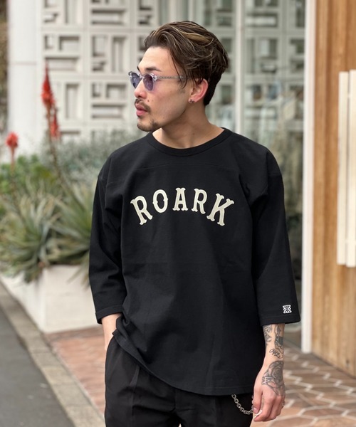 ROARK REVIVAL（ロアークリバイバル）の「【ROARK REVIVAL】“MEDIEVAL LOGO” 3/4 SLEEVE TEE ...