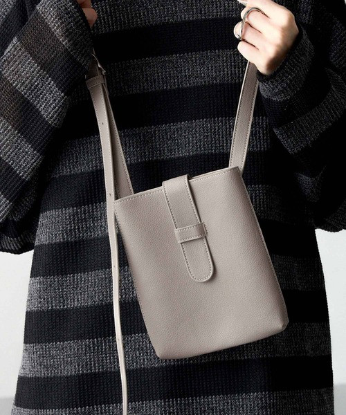 Alfred Alex（アルフレッドアレックス）の「【Alfred Alex】synthetic leather mini shoulder ...