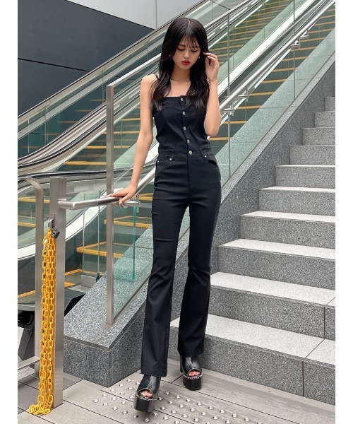 ENVYM（アンビー）の「ストレッチフレアAIO（つなぎ/オールインワン）」 - WEAR