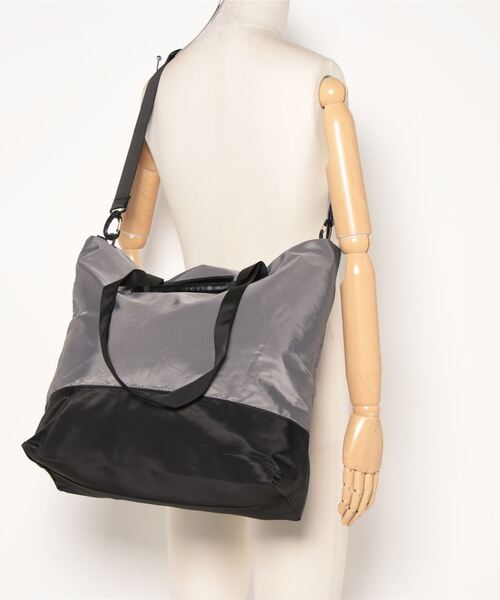 SVEC（シュベック）の「ストラップ付き トートバッグ / 2way ショルダーバッグ（ショルダーバッグ）」 - WEAR