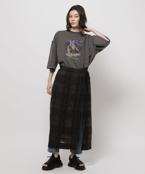 niko and...（ニコアンド）の「スペースアニマルフリルTEE（Tシャツ/カットソー）」 - WEAR