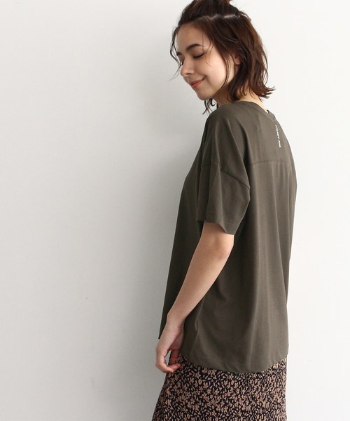 OZOC（オゾック）の「 [洗える・26(S)/52(LL)WEB限定サイズ]シンプルロゴTシャツ（Tシャツ/カットソー）」 - WEAR