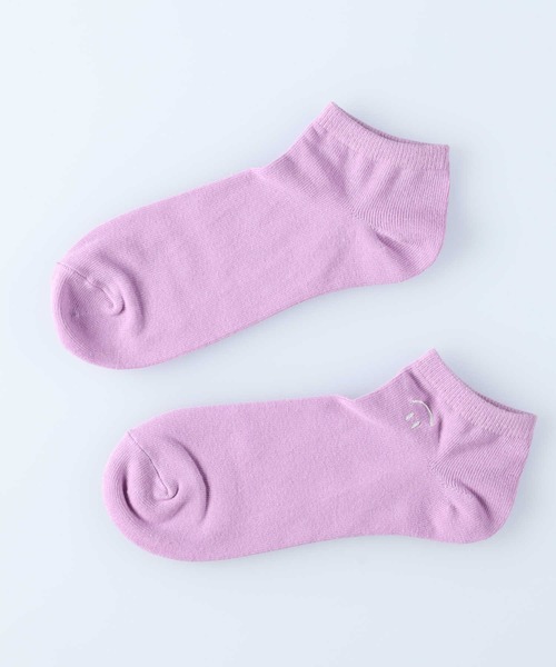 Right-on（ライトオン）の「【BASIC SOCKS】Aスマイル刺繍（ソックス/靴下）」 - WEAR