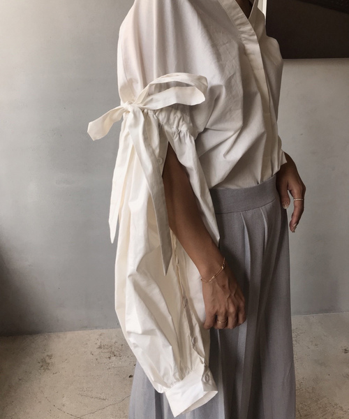 AMERI（アメリ）の「VOLUME SLEEVE OPEN SHIRTS（シャツ/ブラウス）」 - WEAR