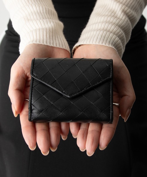GUIONNET（ギオネ）の「GUIONNET TILE PITAPATA TRI-FOLD WALLET ギオネ タイル ピタパタ 3つ折り ...