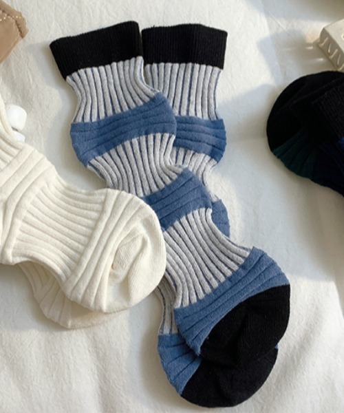 Vipoa（ヴィポア）の「MULTI COLOR DESIGN SOCKS（ソックス/靴下）」 - WEAR