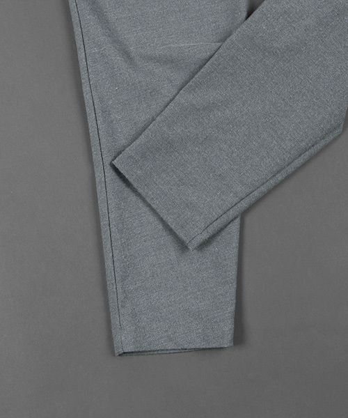 The DUFFER of ST.GEORGE（ザダファーオブセントジョージ）の「"invidia Ⅴ" EASY PANTS：ウールライク ...