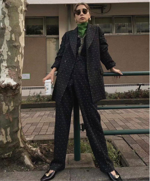 AMERI（アメリ）の「2WAY GLITTER JACQUARD CARDIGAN（カーディガン/ボレロ）」 - WEAR