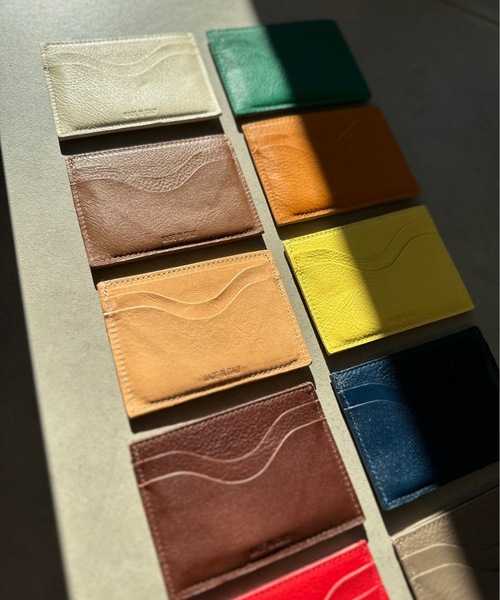 yield（イールド）の「【IL BISONTE】イルビゾンテ COWHIDE CARD CASE カードケース SCC050（カードケース ...