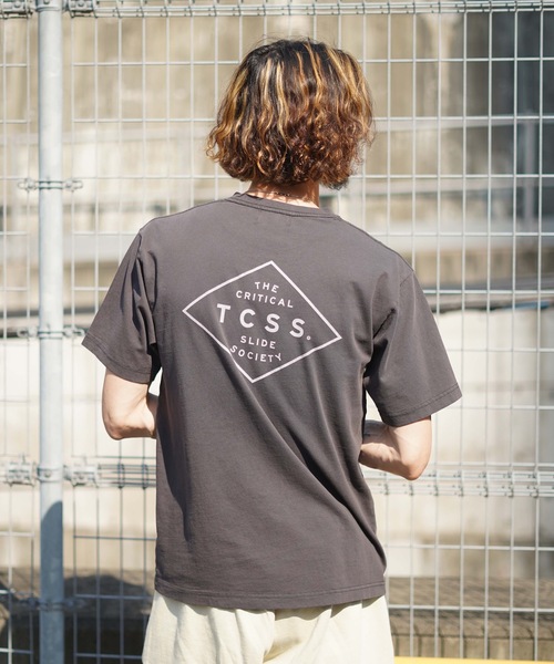 TCSS（ティーシーエスエス）の「LOGO/Critical Slide(クリティカルスライド)(TCSS):ティーシーエスエス半袖Tシャツ ...