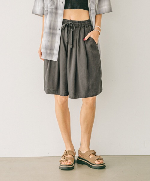 BAYFLOW（ベイフロー）の「テンセル(TM)ショートパンツ（その他パンツ）」 - WEAR