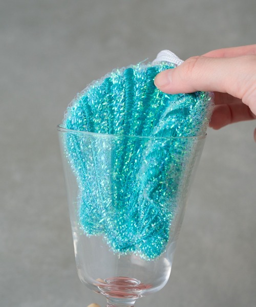 BIRTHDAY BAR（バースデイバー）の「【KIKKERLAND】SEASHELL SCRUB SPONGES スポンジ2点セット ...
