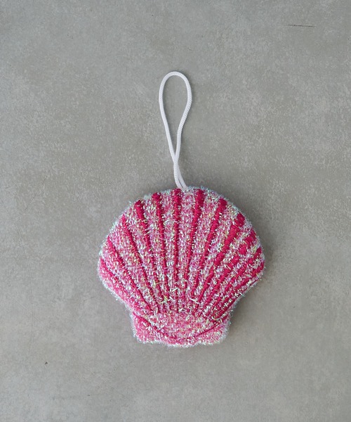 BIRTHDAY BAR（バースデイバー）の「【KIKKERLAND】SEASHELL SCRUB SPONGES スポンジ2点セット ...
