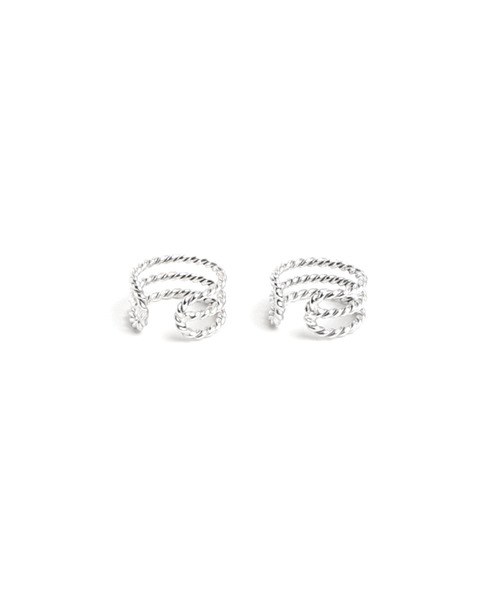 YArKA（ヤーカ）の「【YArKA/ヤーカ】silver925 twist line ear cuff /シンプルイヤーカフ シルバー925（イヤーカフ）」 - WEAR