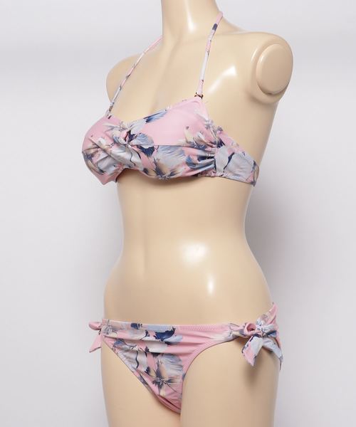 Defilious（デフィリアス）の「リーフ柄バンドゥビキニ（水着）」 - WEAR