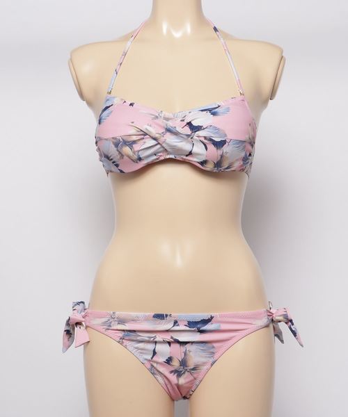Defilious（デフィリアス）の「リーフ柄バンドゥビキニ（水着）」 - WEAR