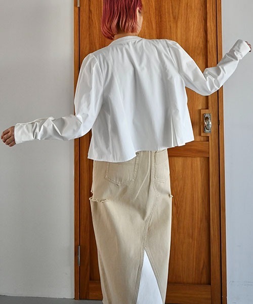 WILLFULLY（ウィルフリー）の「hem tuck motif lace short SH（シャツ/ブラウス）」 - WEAR