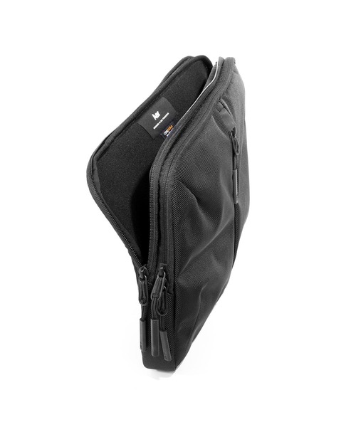 Aer Tech Folio 13 Black エアー テックフォリオ パソコン ラップトップケース PC 13インチ（PC・タブレットケース）｜Aer（エアー）のファッション通販 ...