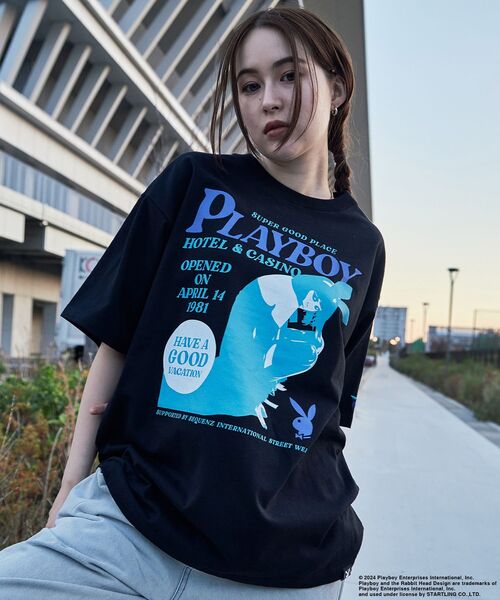 PLAYBOY（プレイボーイ）の「【SEQUENZ】PBHC FLYER S/S TEE / プレイボーイ 半袖Tシャツ バックプリント 刺繍 ブランドロゴ バニー ガール（Tシャツ ...