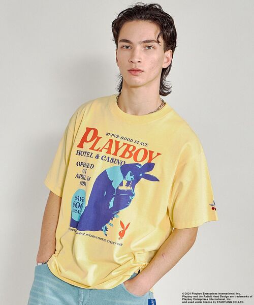 PLAYBOY（プレイボーイ）の「【SEQUENZ】PBHC FLYER S/S TEE / プレイボーイ 半袖Tシャツ バックプリント 刺繍 ブランドロゴ バニー ガール（Tシャツ ...