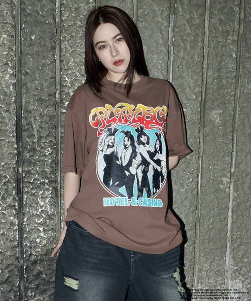 PLAYBOY（プレイボーイ）の「【SEQUENZ】PBHC FADE S/S TEE / プレイボーイ 半袖Tシャツ バックプリント ブランドロゴ バニー ガール バンT フェード ...