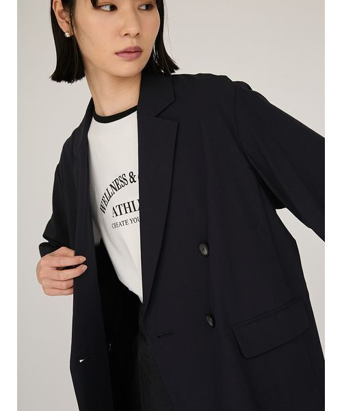 emmi（エミ）の「UVカットハーフスリーブジャケット（テーラードジャケット）」 - WEAR