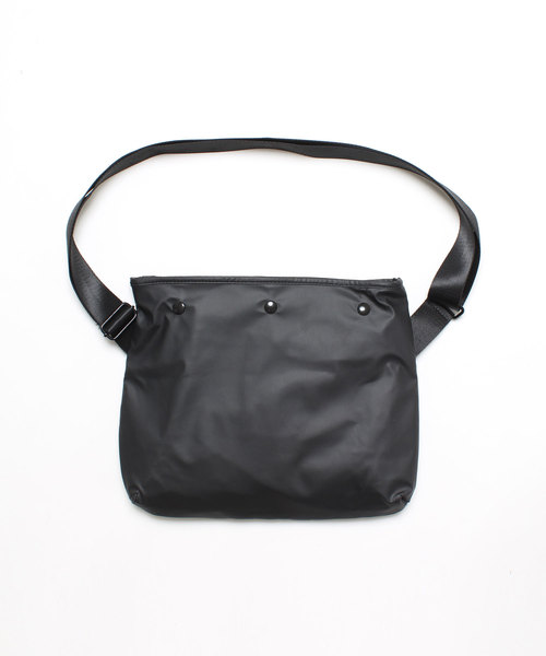 SVEC（シュベック）の「【 SVEC 】3 Button Sacoche / シュベック 3ボタン サコッシュ（ボディバッグ/ウエストポーチ）」 - WEAR