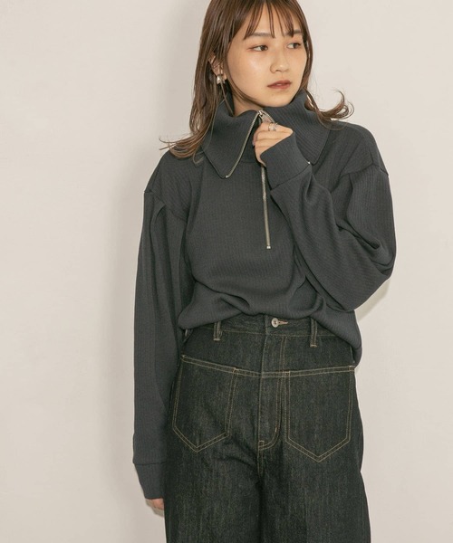 KBF（ケイビーエフ）の「『WEB/一部店舗限定』ハーフZIPデザイントップス（Tシャツ/カットソー）」 - WEAR