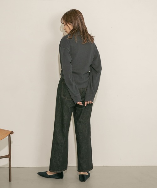 KBF（ケイビーエフ）の「『WEB/一部店舗限定』ハーフZIPデザイントップス（Tシャツ/カットソー）」 - WEAR